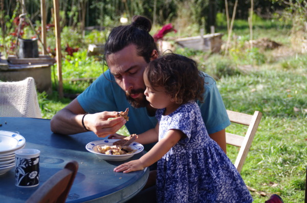 Eotopia, l’écovillage du partage - Oui ! Le magazine de la Ruche Qui ...